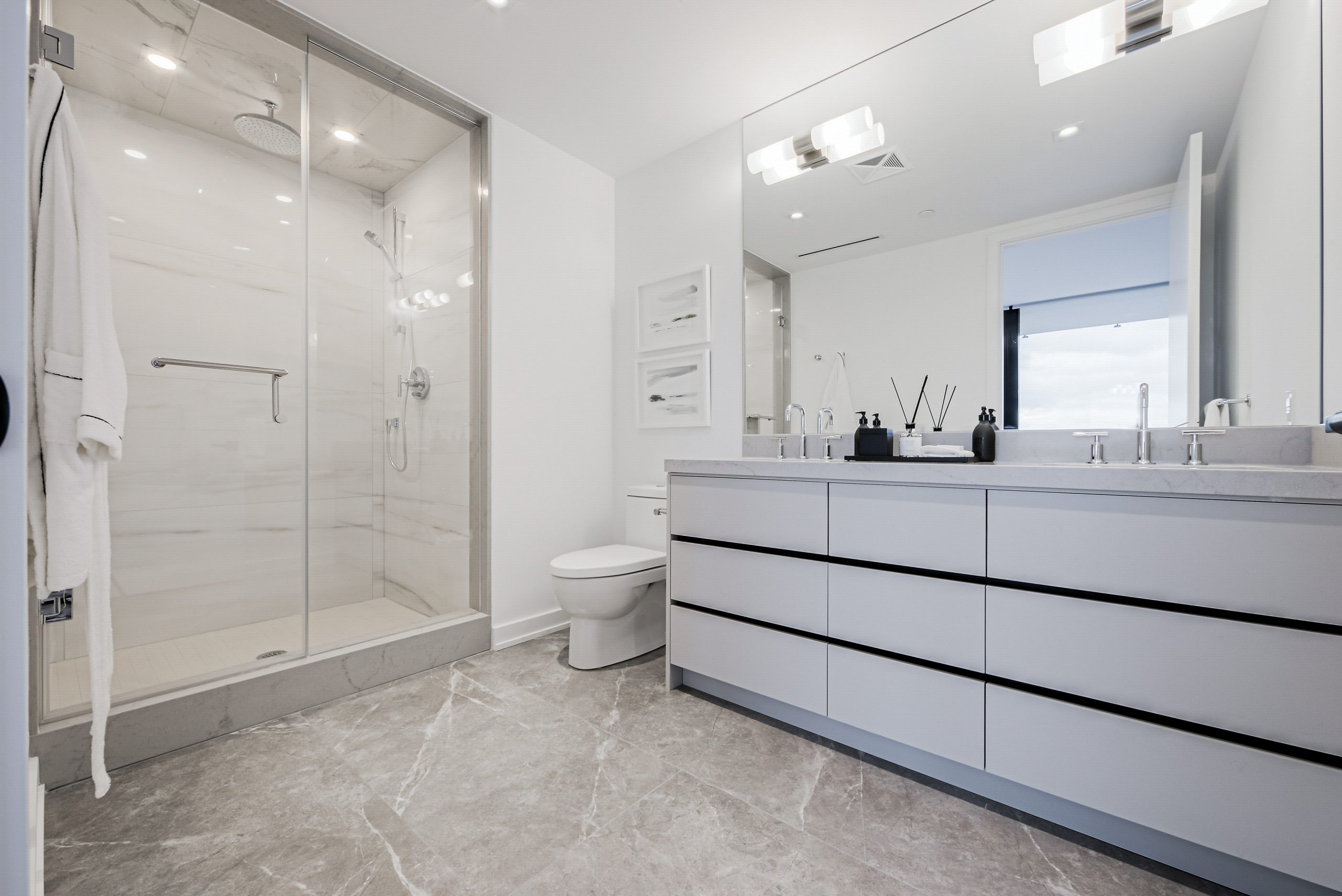 Luxury Apartments in Forest Hill, Toronto | 2Fifteen